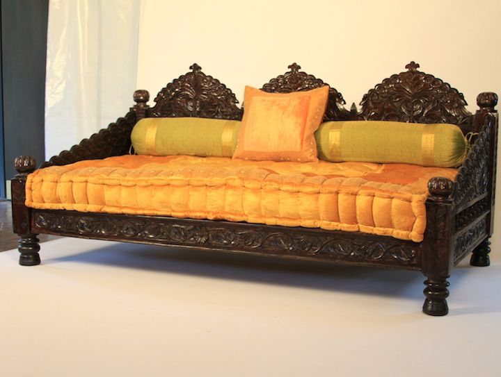Carved Jhula Day Bed with Blue Percentage Finish - Worldcraft Industries