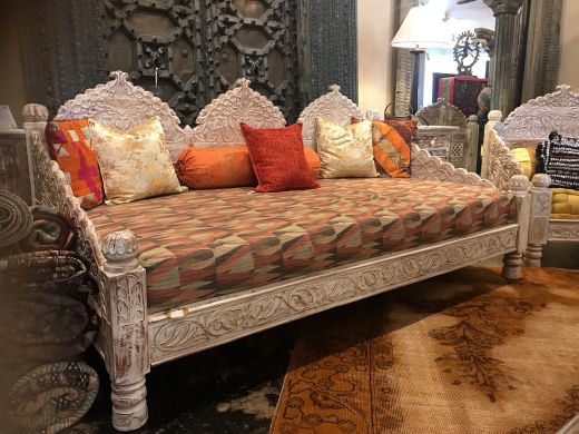 Indian Style Wooden Daybeds: Jhula and Plantation, Hand Carved ...